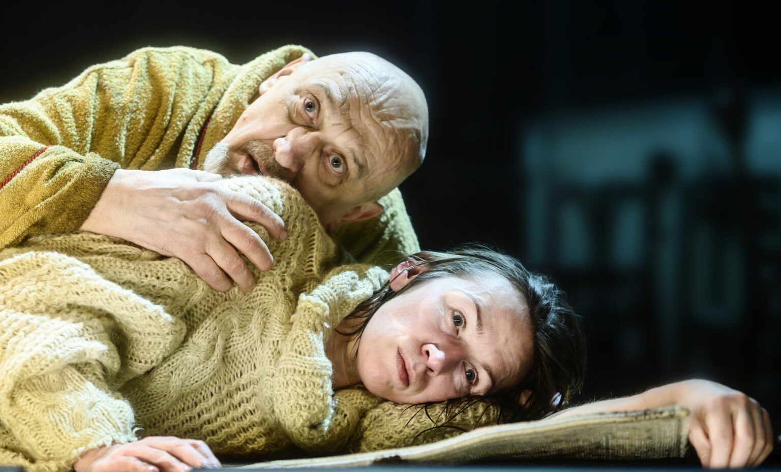 Barbarai - Jaunimo Teatras